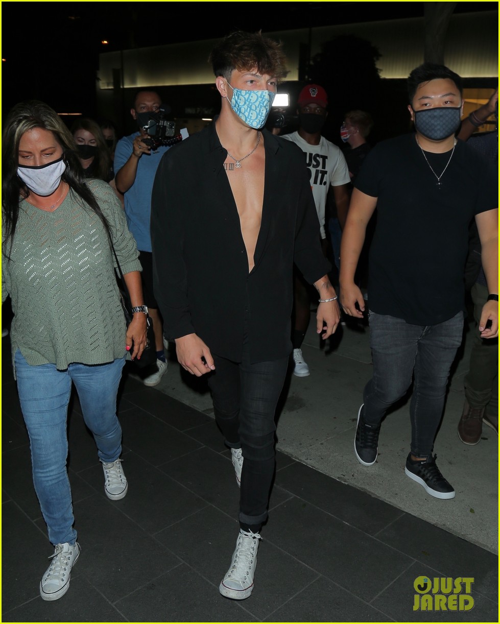 Full Sized Photo of addison rae joins group of tiktok stars to ...