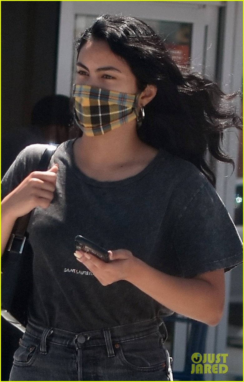 Camila Mendes & Grayson Vaughan Pick Up Goodies For Her Pup Truffle ...