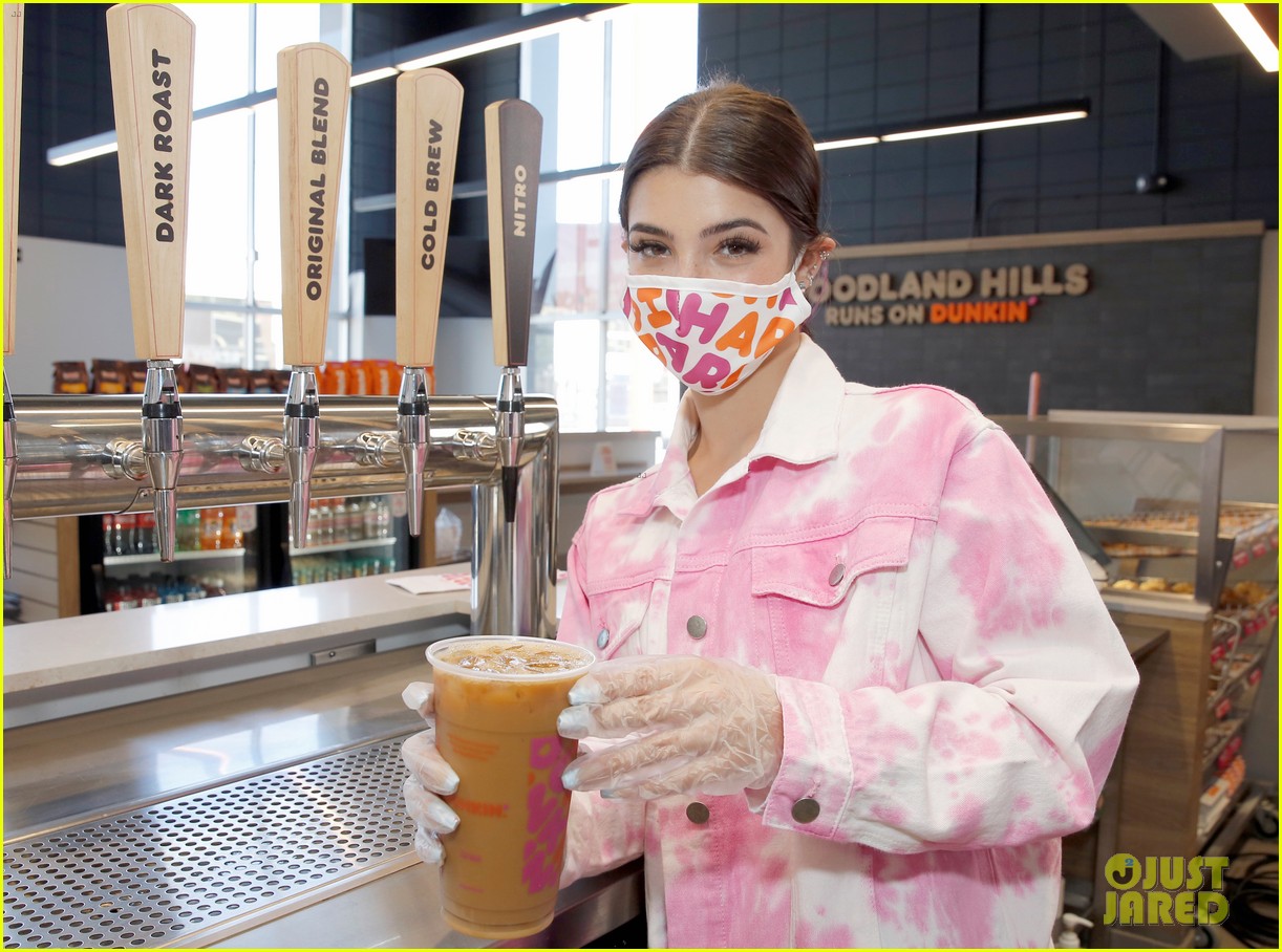 Charli D'Amelio Gets Her Own Official Dunkin' Donuts Drink 'The Charli ... Charli D'Amelio Gets Her Own Official Dunkin' Donuts Drink 'The Charli ...