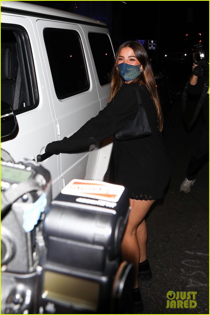 Addison Rae & Dixie D'Amelio Pair Up For Night Out Celebrating Bryant's ...