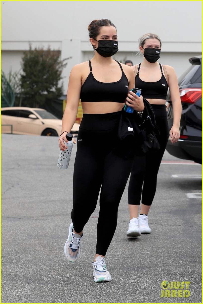 Addison Rae Attends Yoga Class With Hailey Bieber After Streamys ...
