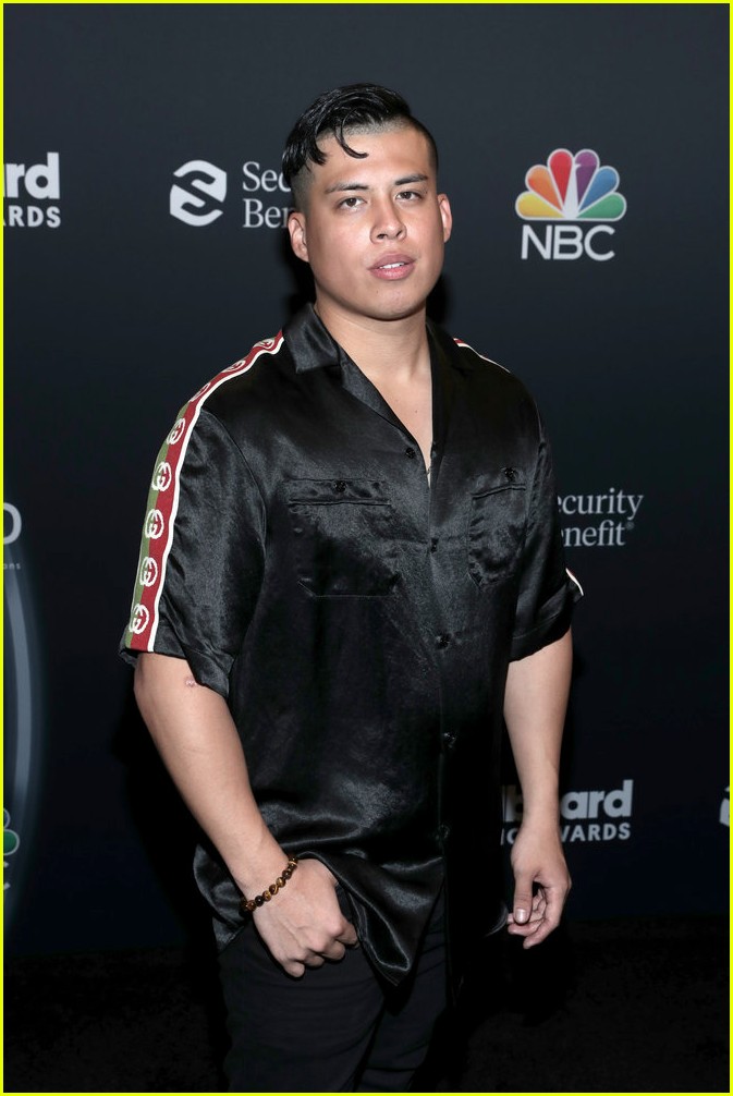 Addison Rae Accepts Harry Styles' Award On His Behalf at Billboard ...