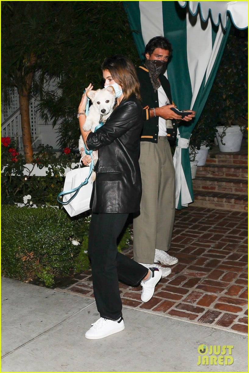 Full Sized Photo of kaia gerber brings her dog to dinner with jacob ...
