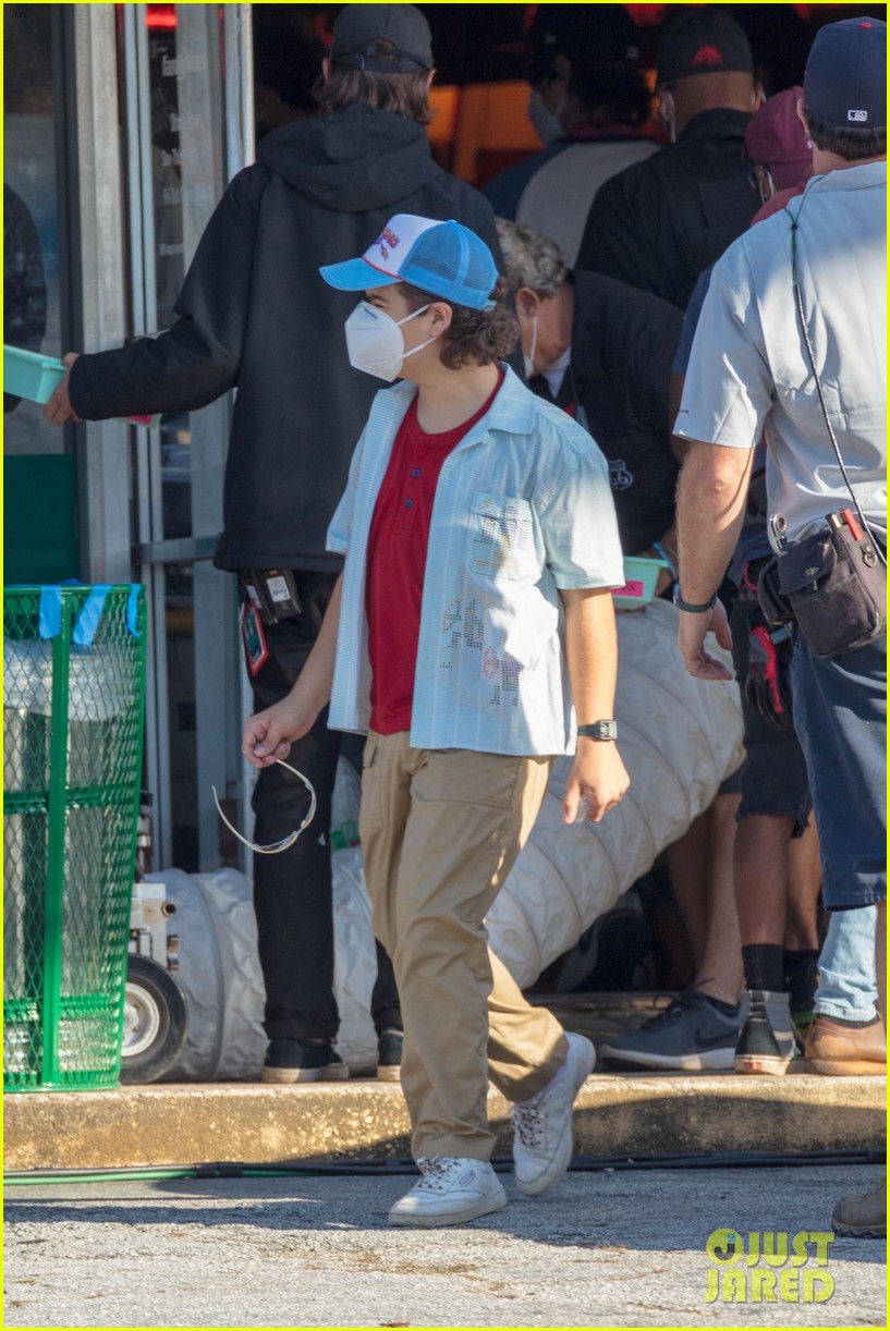 You've Gotta See These New 'Stranger Things' Set Photos! | Photo ...