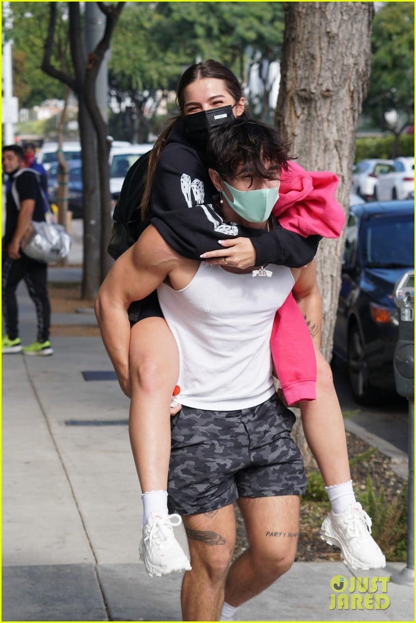 Addison Rae Gets Piggyback Ride From Bryce Hall After His Leg Day ...