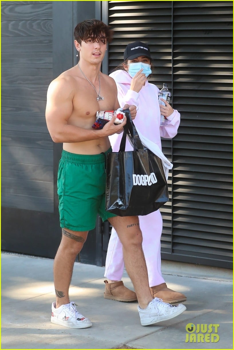 Bryce Hall Shows Off Ripped Shirtless Body While Leaving The Gym With ...