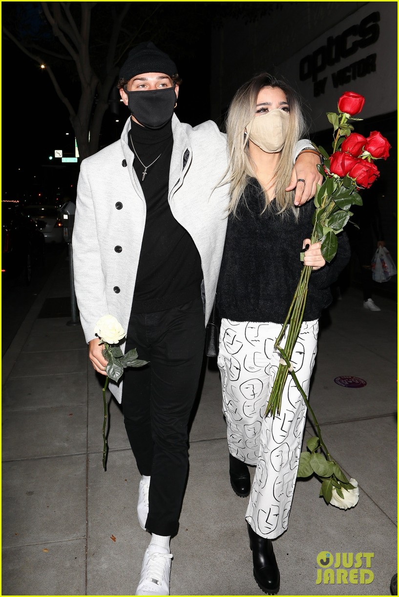 Full Sized Photo of dixie damelio noah beck color coordinate for night ...