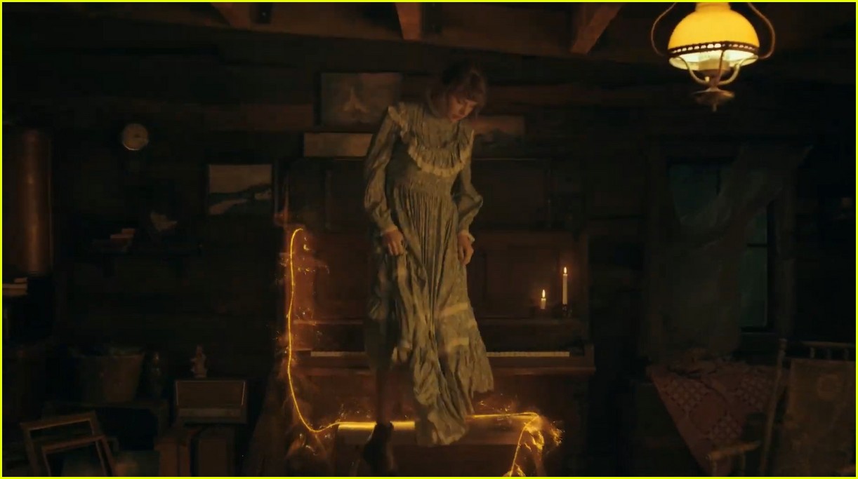 Taylor Swift's 'Willow' Video Is Here & She Revealed Insider Details ...