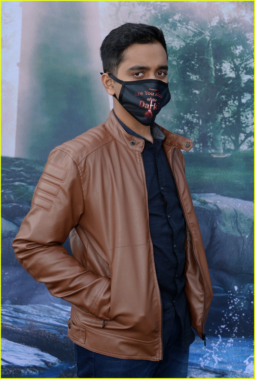 'Are You Afraid of the Dark?' Stars Attend Drive-In Premiere Screening ...