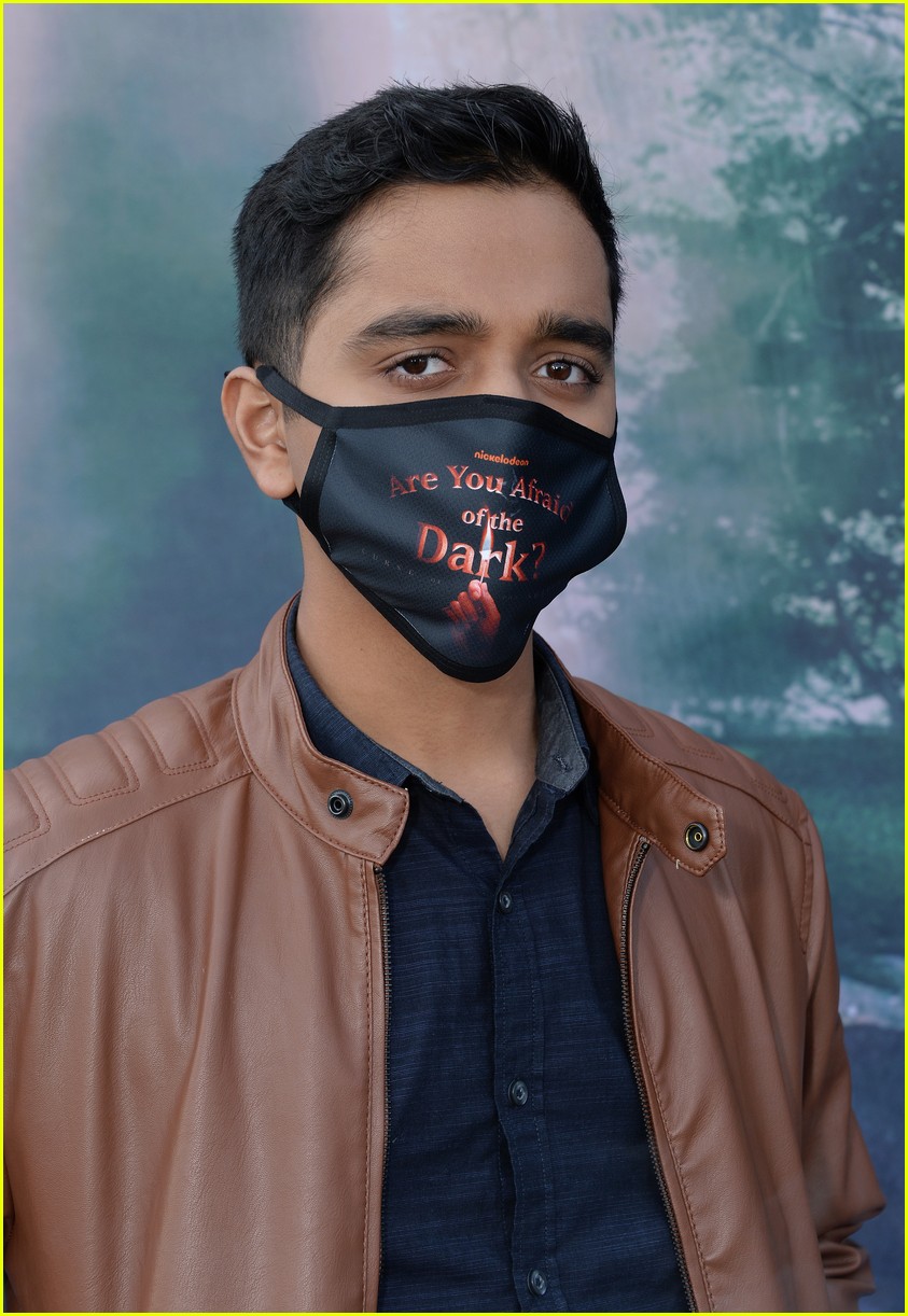 'Are You Afraid of the Dark?' Stars Attend Drive-In Premiere Screening ...