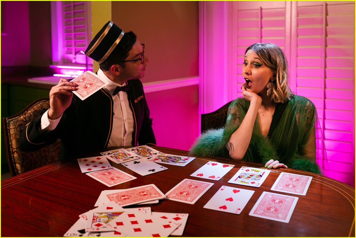 Brooklyn Michelle Debuts 'Come Here' Music Video & Shares 10 Fun Facts ...