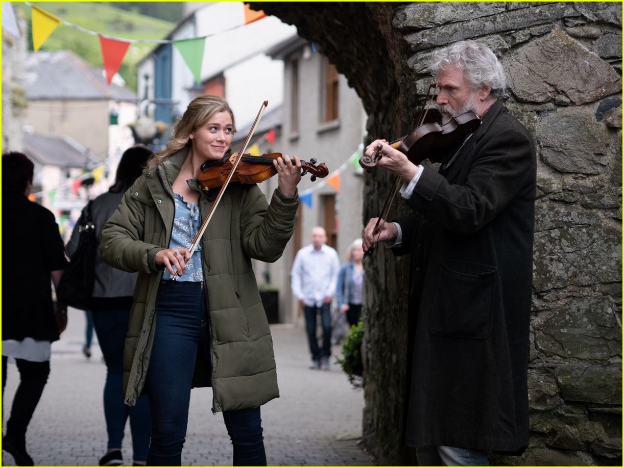Full Sized Photo of rose reid jedidiah goodacre have a meet cute in ...