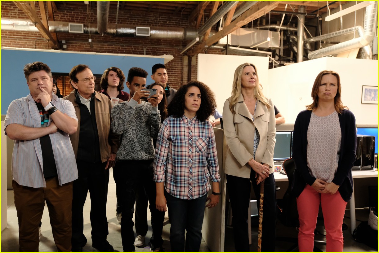 Indiana Massara & Chris Carpenter Star In New Movie 'Hero Mode' - Watch ...