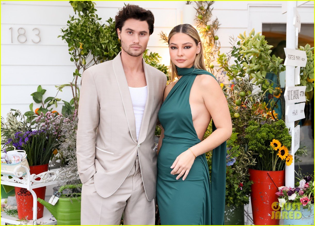 Thomas Doherty & Yasmin Wijnaldum Make First Public Appearance as a ...