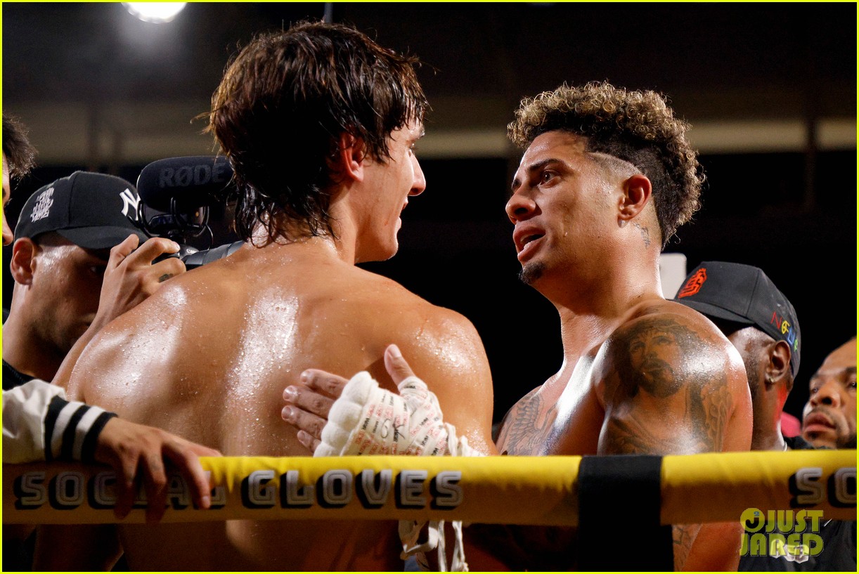 Bryce Hall Speaks Out After Losing Boxing Match, Still Going to Buy Mom ...