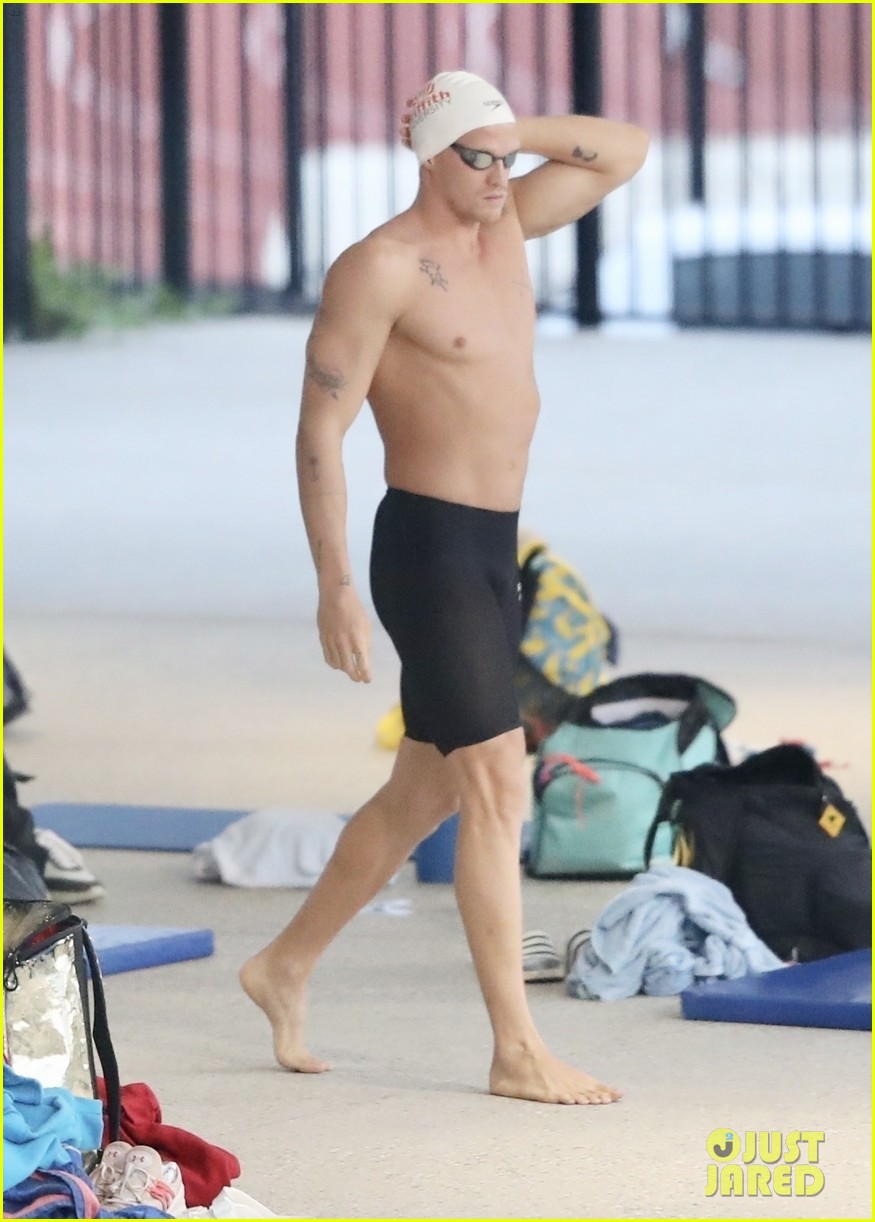 Cody Simpson Shows Off His Impressive Body During Training for the ...