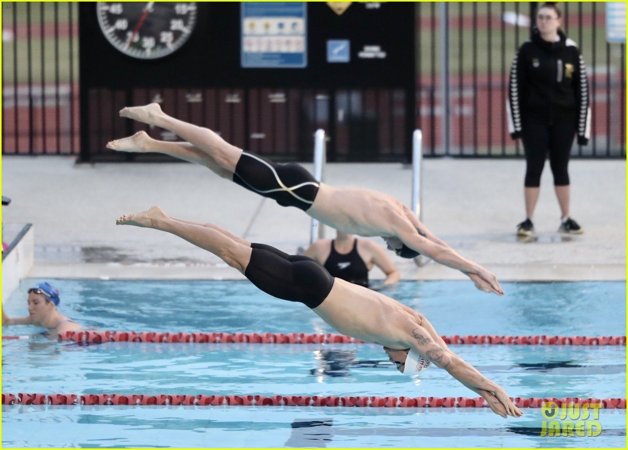 Cody Simpson Shows Off His Impressive Body During Training for the ...