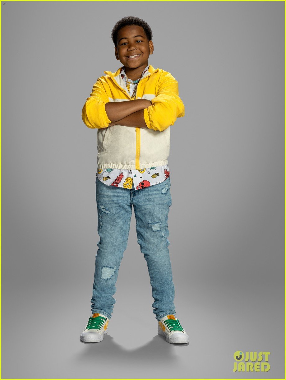 Full Sized Photo of get to know young dylan star dylan gilmer with 10 ...