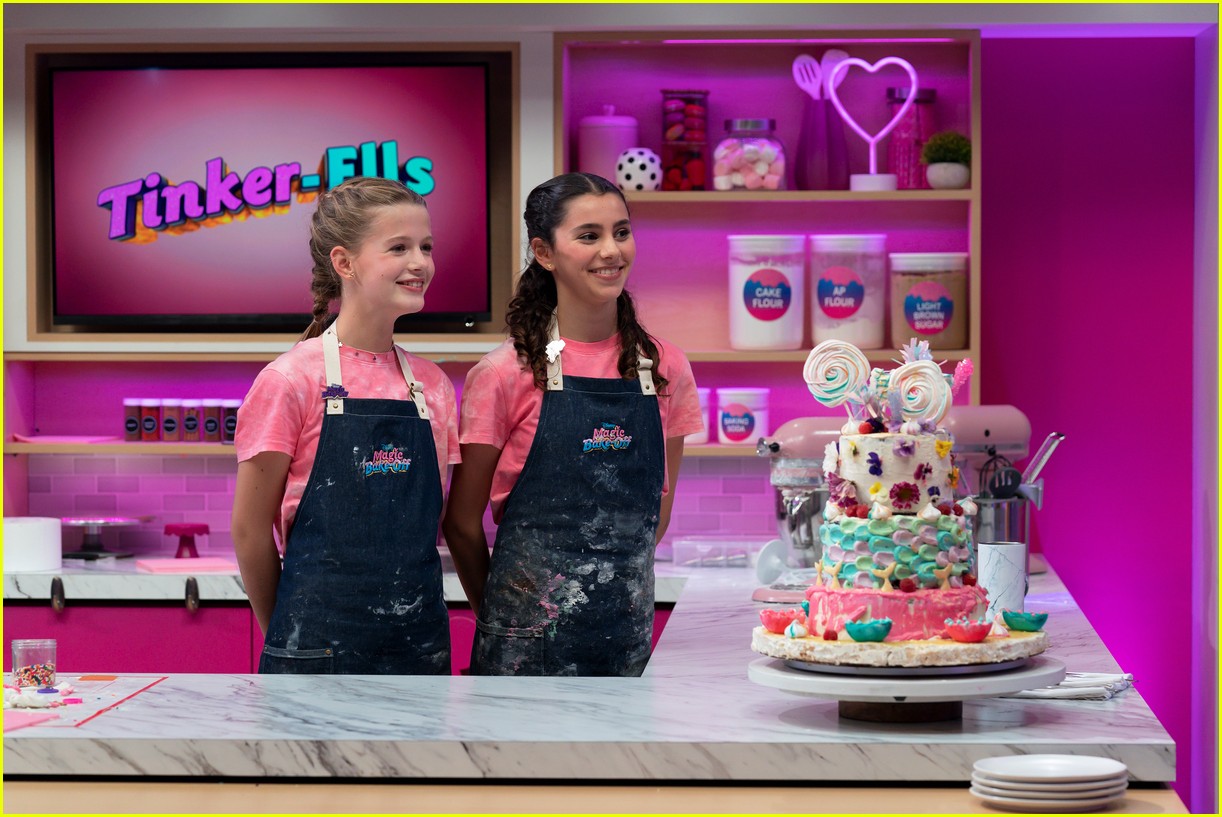 Teams Race The Clock In This New Clip From 'Disney's Magic Bake-Off ...