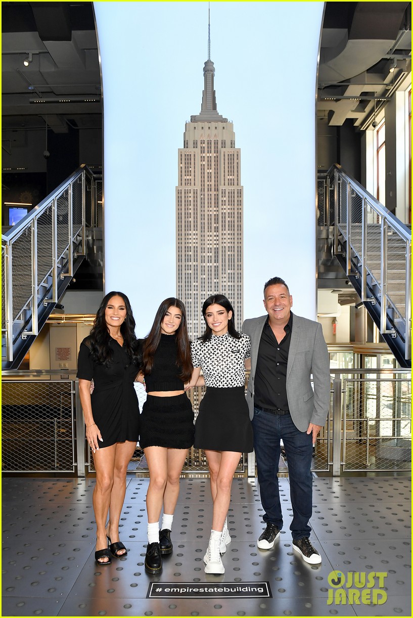 Charli & Dixie D'Amelio Kick Off 'The D'Amelio Show' Press at Empire ...