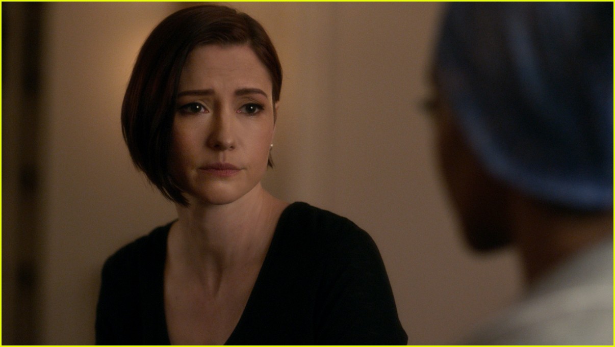 Azie Tesfai Becomes Guardian On 'Supergirl' Tonight, Makes Arrowverse ...