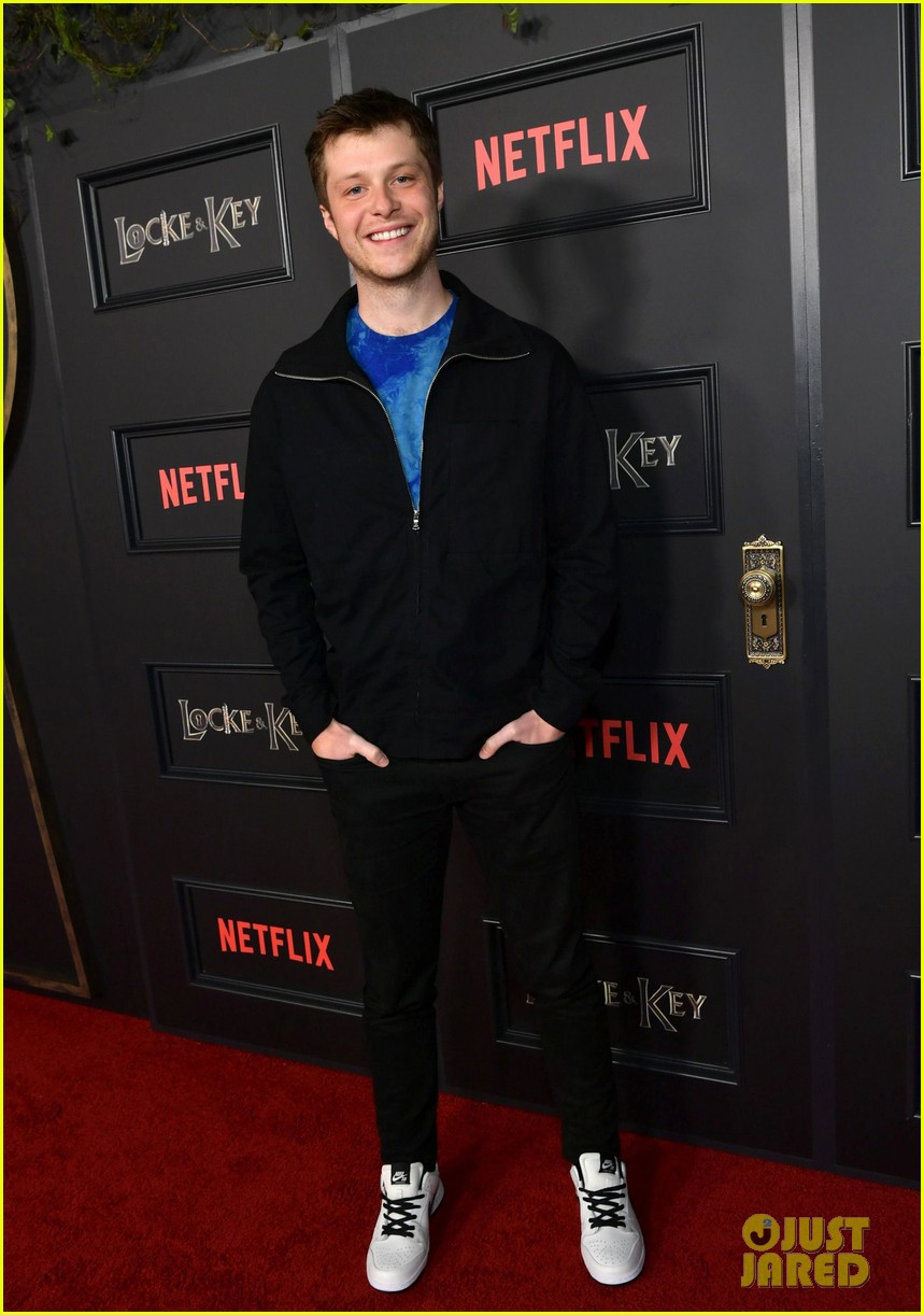 13 Reasons Why's Tyler Barnhardt Engaged to Girlfriend Adriana Schaps ...