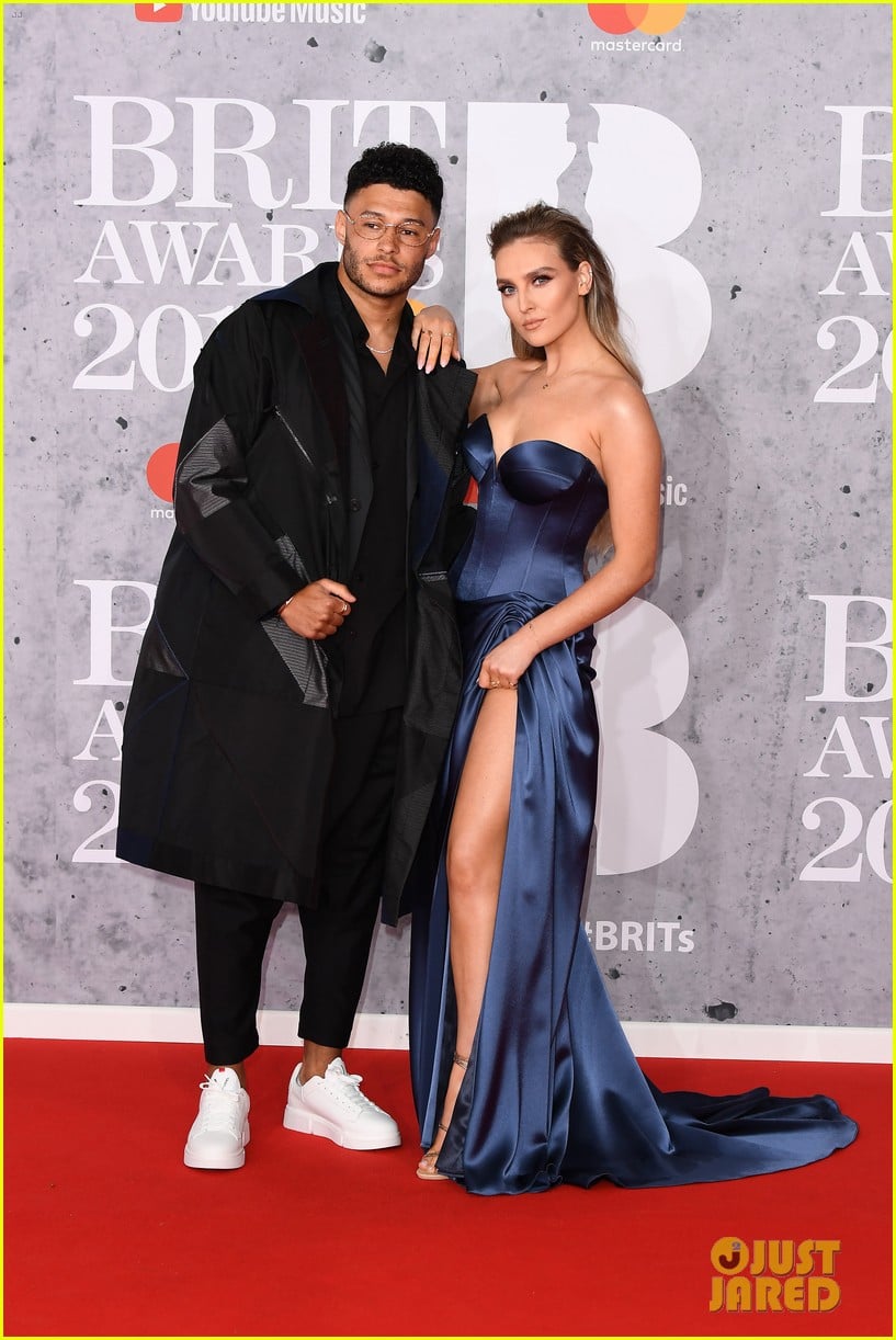 Perrie Edwards & Boyfriend Alex Oxlade-Chamberlain Have Announced Their ...