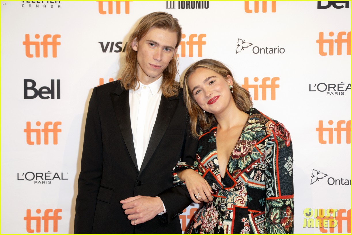 Haley Lu Richardson Joins Owen Teague at 'Montana Story' Premiere in ...