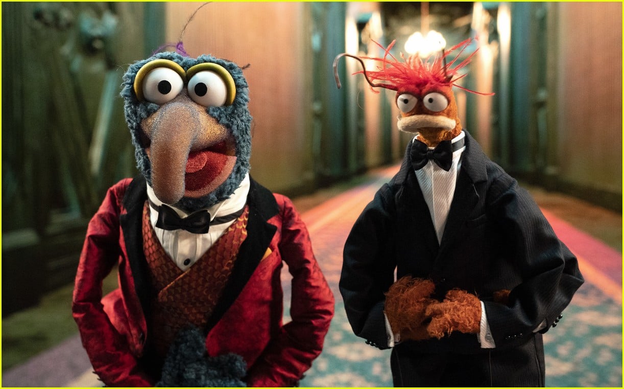 The Muppets Get Spooky In 'Muppets Haunted Mansion' Trailer - Watch Now ...