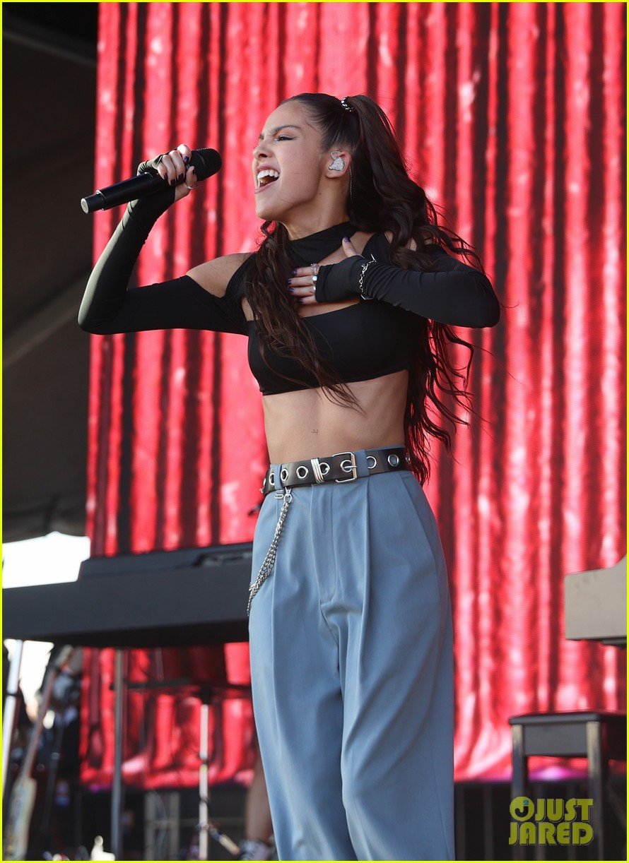 Full Sized Photo Of Olivia Rodrigo Hits The Stage Iheartradio Music