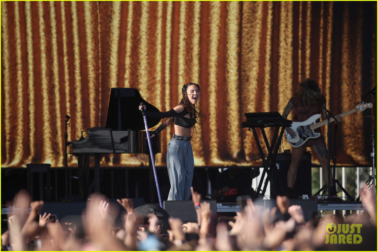 Full Sized Photo Of Olivia Rodrigo Hits The Stage Iheartradio Music