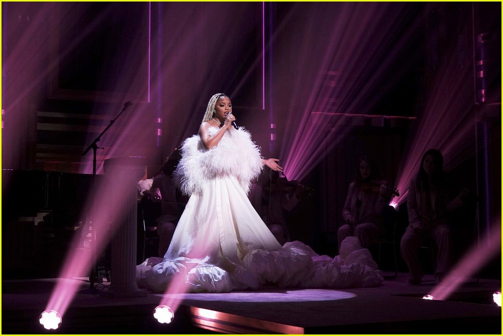 Chloe Bailey Wows With Incredible 'Tonight Show' Performance of 'Have ...