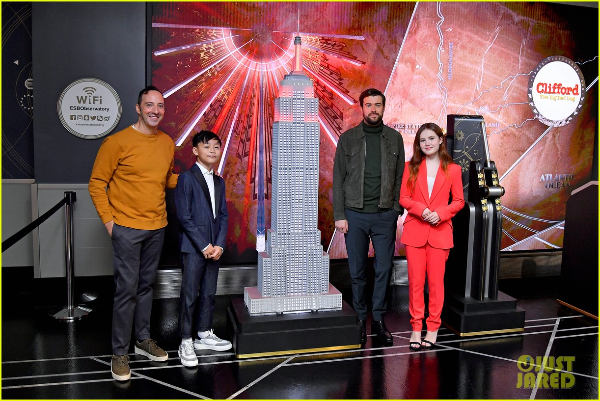 Darby Camp & Co-Stars Light Up the Empire State Building 'Clifford Red ...