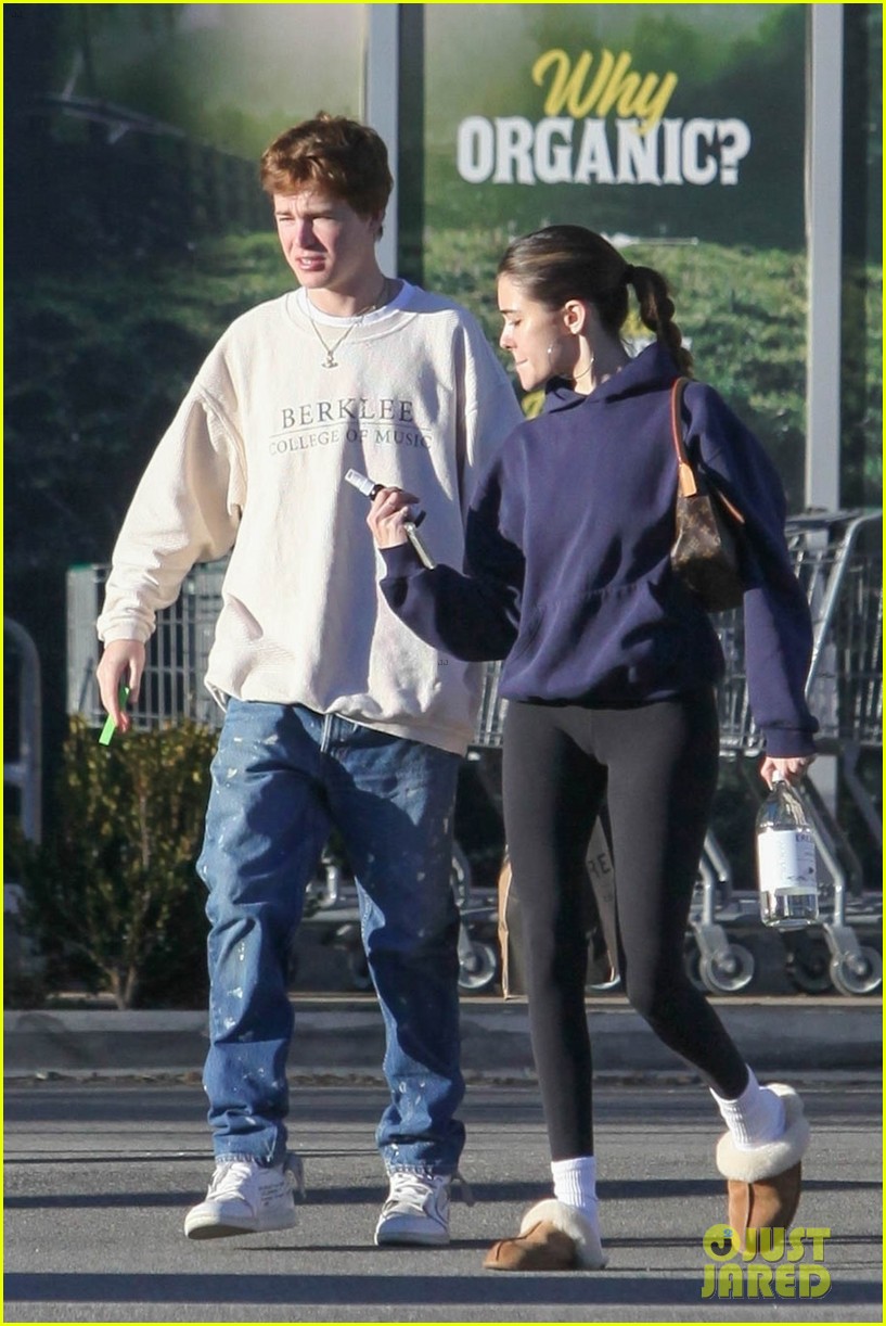 Madison Beer & Nick Austin Make a Weekend Grocery Story Run | Photo ...