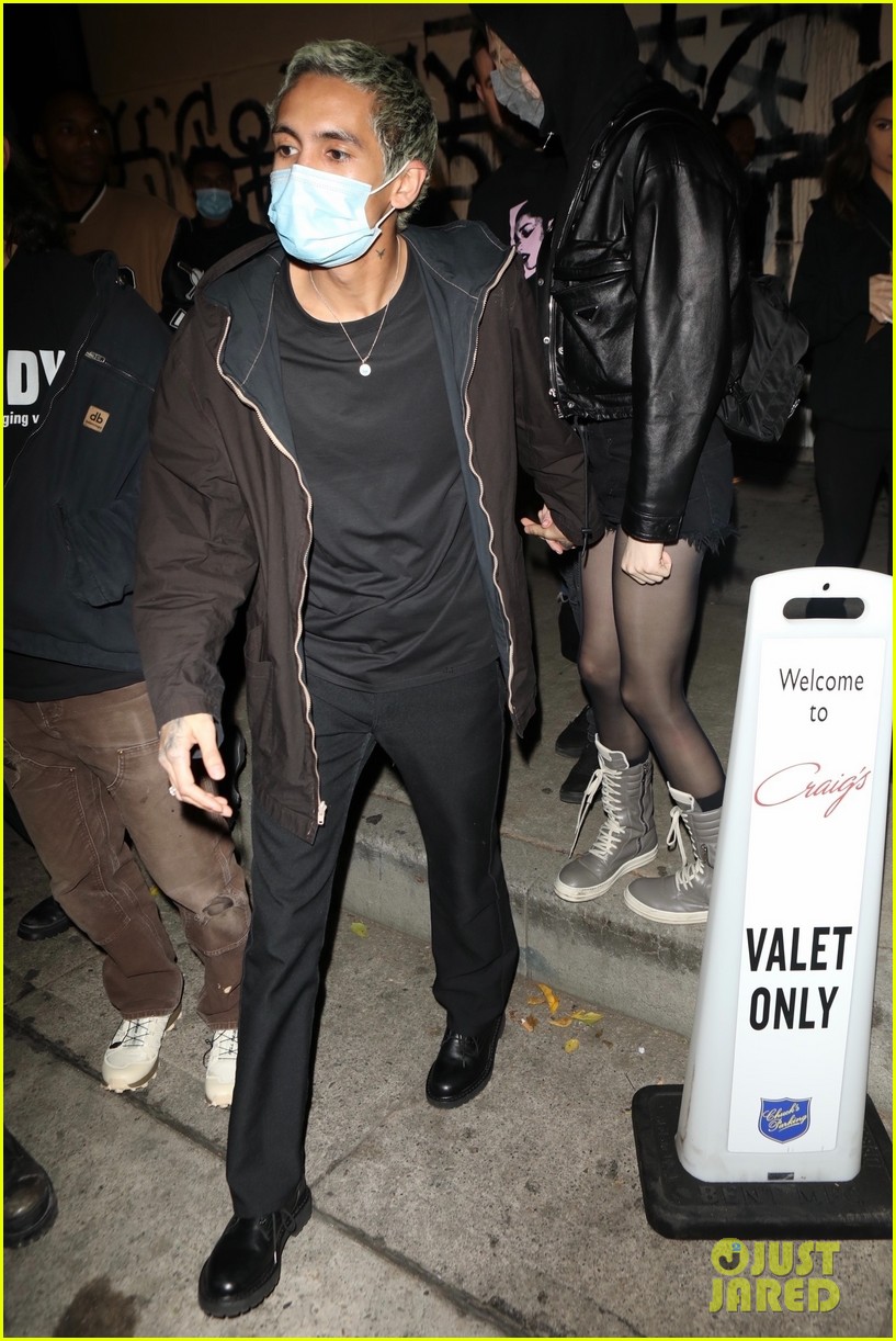 Hunter Schafer Spotted on Another Dinner Date with 'Euphoria' Co-Star ...