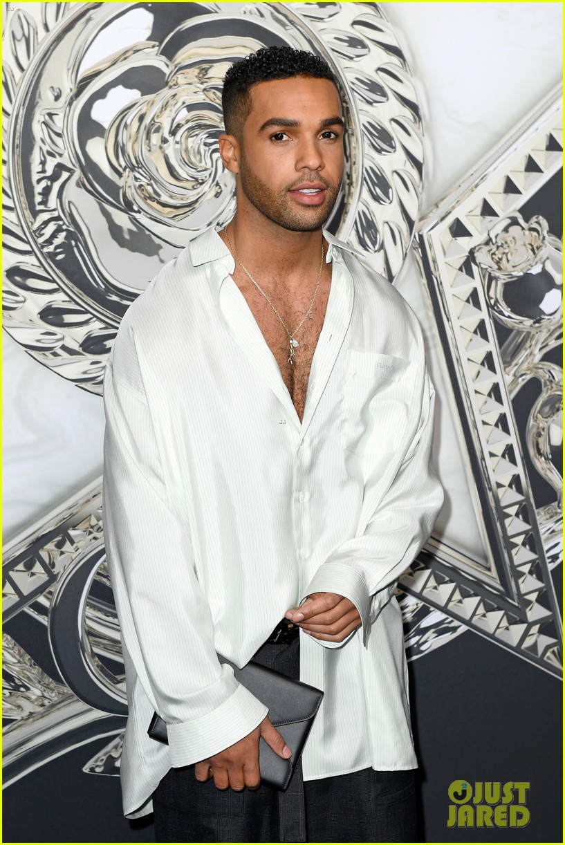 Thomas Doherty Sports a Different Look at Dior Homme Fashion Show ...