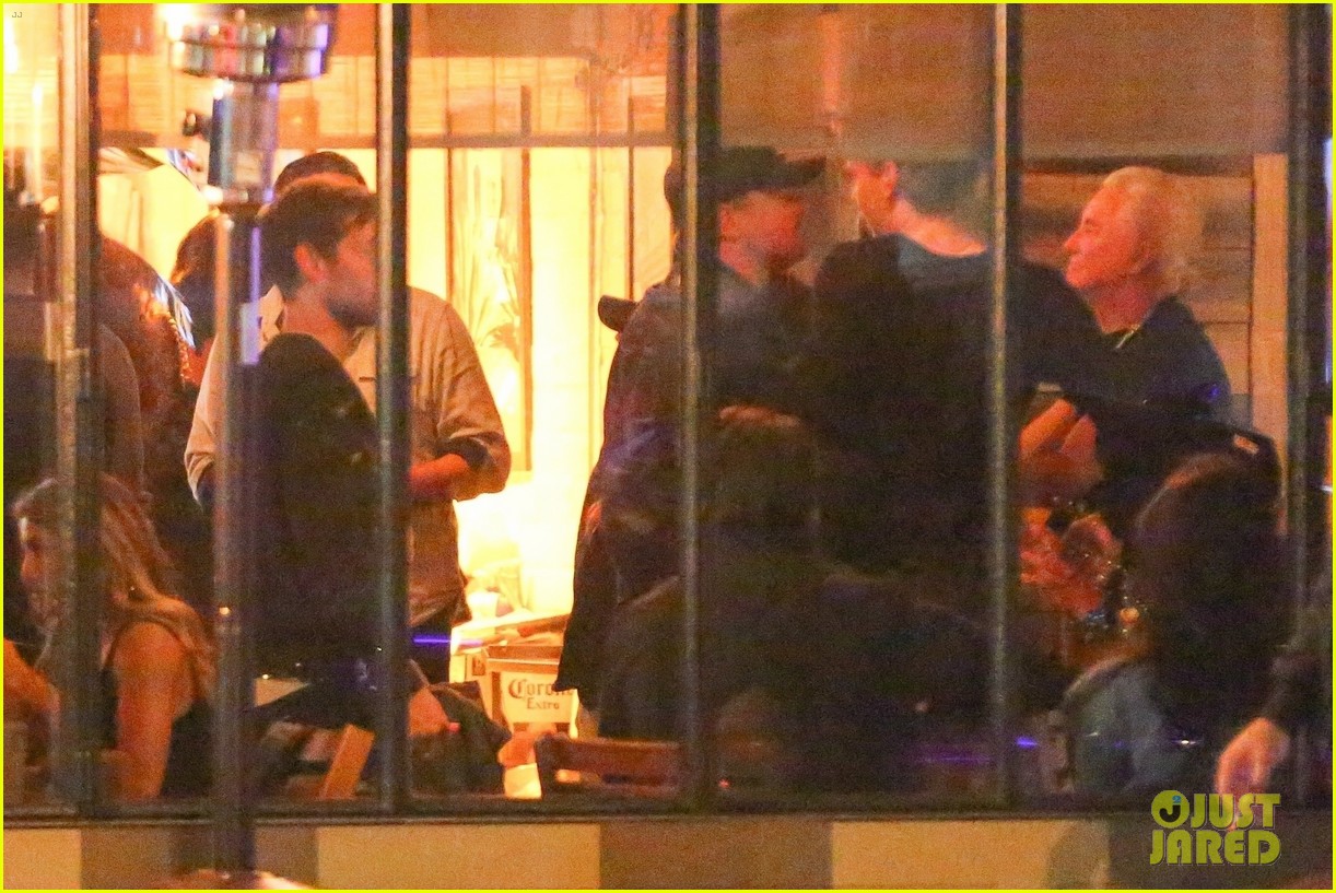 Full Sized Photo of leonardo dicaprio tobey maguire dinner with austin ...