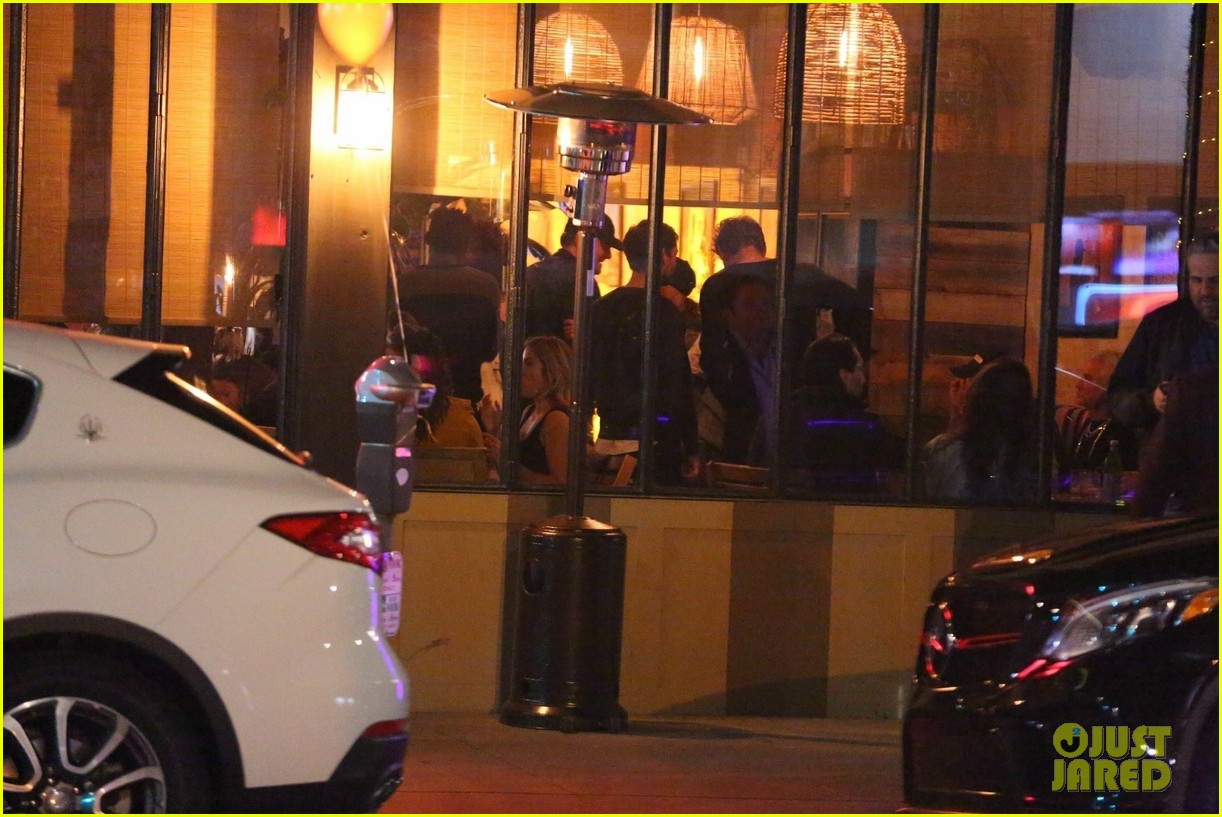 Full Sized Photo of leonardo dicaprio tobey maguire dinner with austin ...
