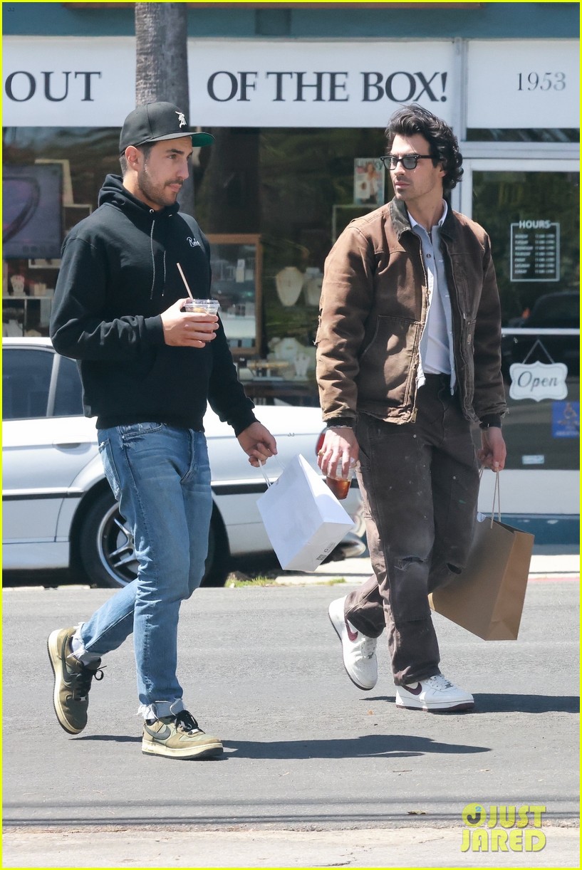 Joe Jonas Hangs Out With Longtime Friend Greg Garbowsky After Peloton ...