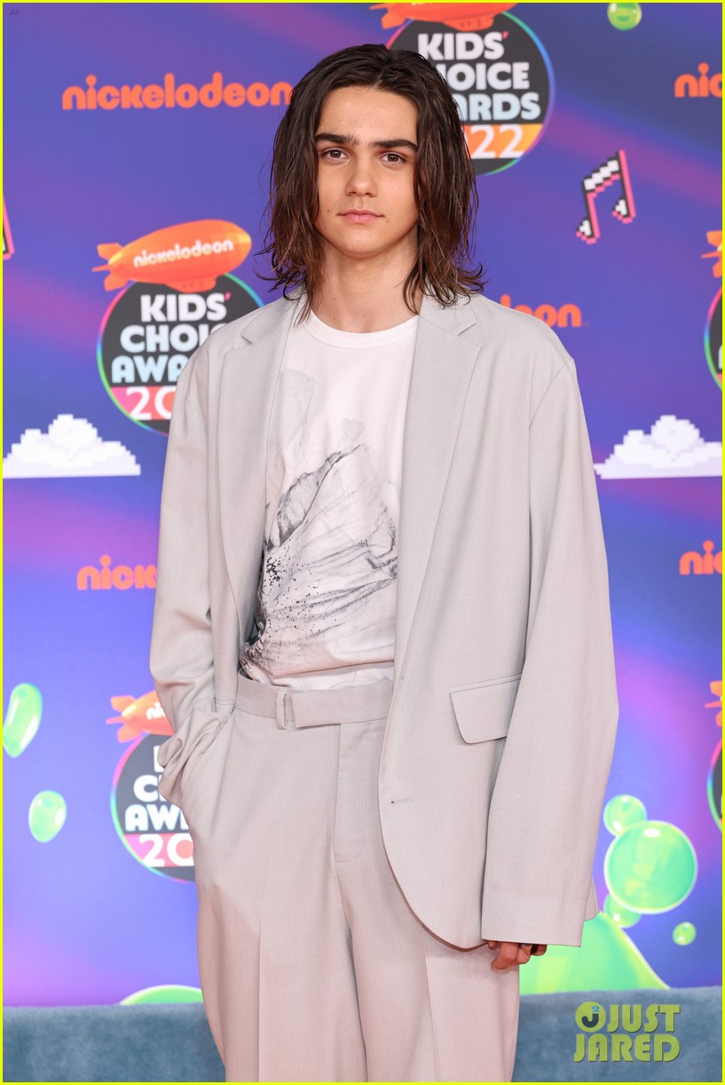 Jace Norman & 'Danger Force' Cast Attend Kids' Choice Awards After New ...