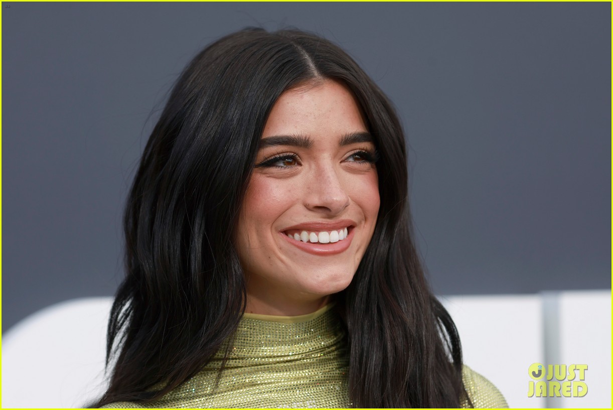 Dove Cameron Joins Chloe Bailey & Dixie D'Amelio at Billboard Music ...