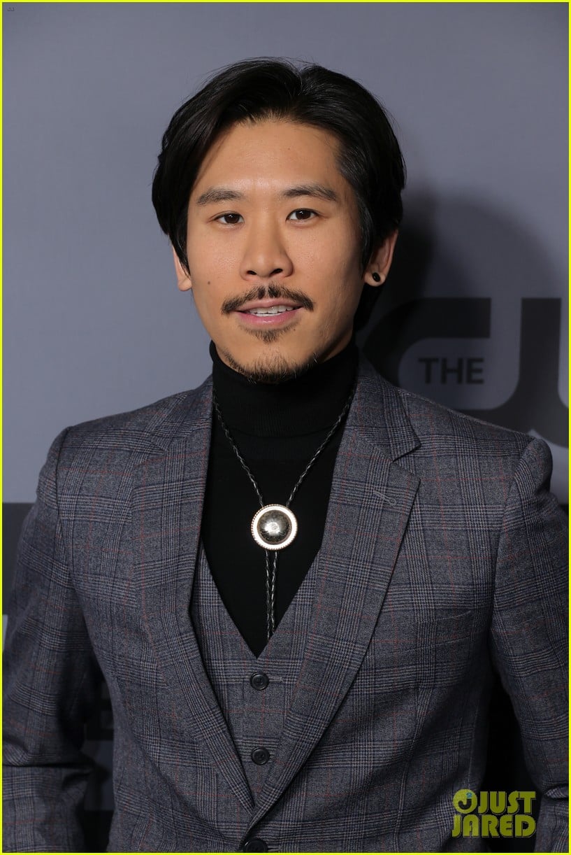 The CW Debuts 'Walker Independence' Trailer as Cast Hits Up CW Upfronts ...