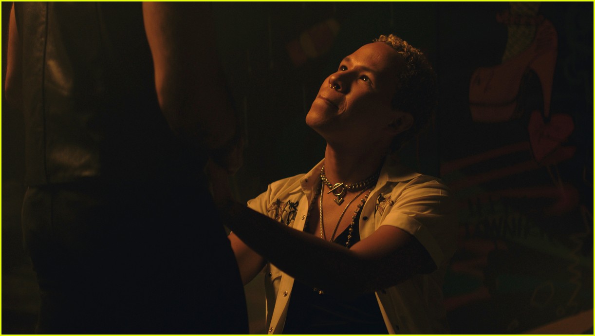 Fin Argus & Devin Way Star In 'Queer As Folk' Reboot Trailer - Watch ...