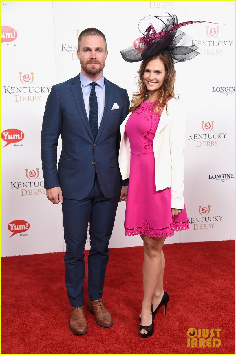 Stephen Amell Is a Dad Again - Reportedly Welcomes Second Child ...