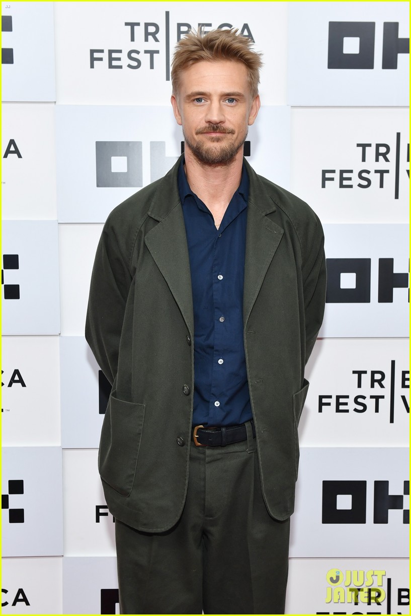 Dove Cameron Joins Ashton Kutcher, Issa Rae & More at 'Vengeance ...