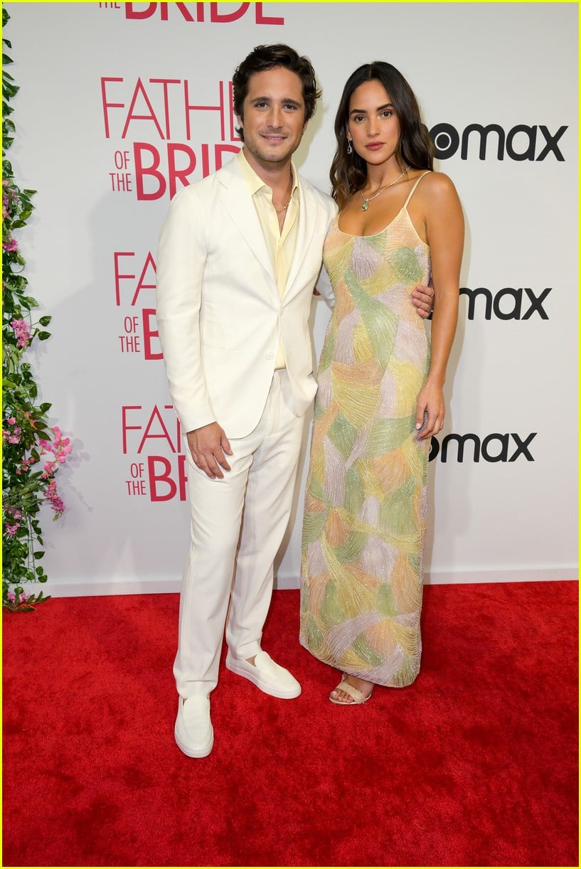 Full Sized Photo of father of the bride premiere 12 | Isabela Merced Is ...