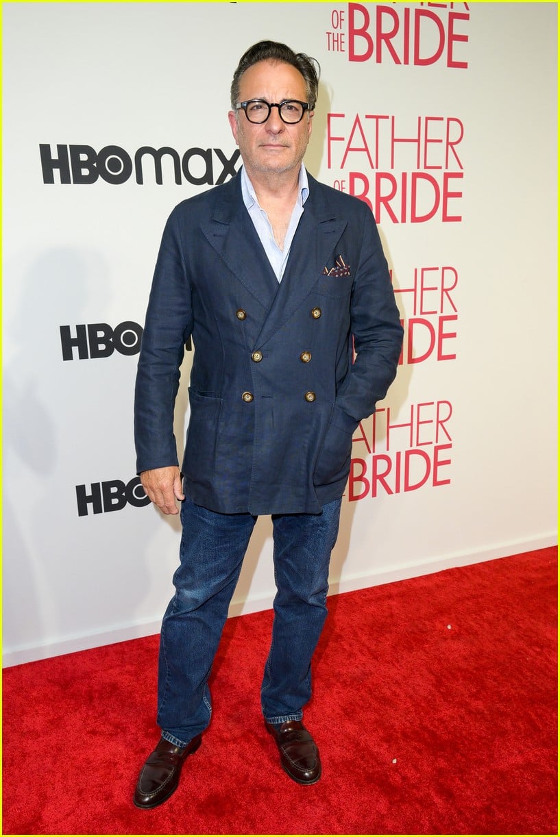 Isabela Merced Is a Green Goddess at 'Father of the Bride' Miami ...