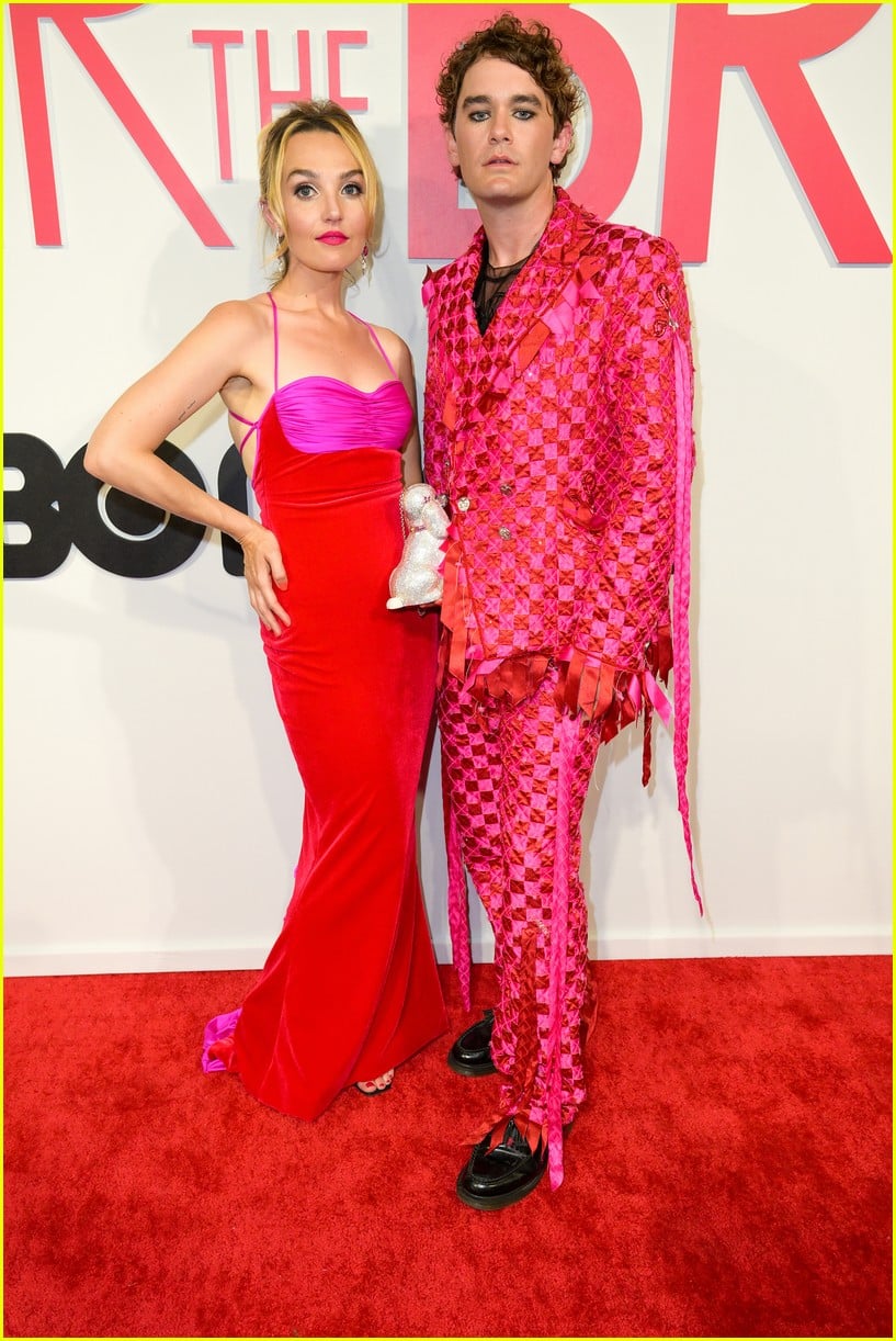 Isabela Merced Is a Green Goddess at 'Father of the Bride' Miami ...