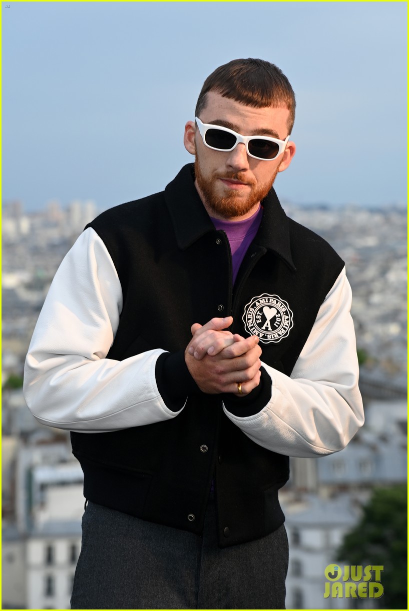 'Heartstopper' Stars Joe Locke & Sebastian Croft Take Over Paris ...