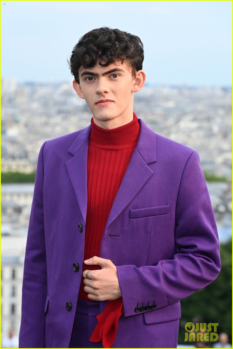 'Heartstopper' Stars Joe Locke & Sebastian Croft Take Over Paris ...